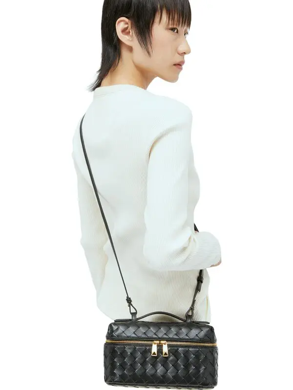 Bottega Veneta Intrecciato Leather Vanity Case - Black