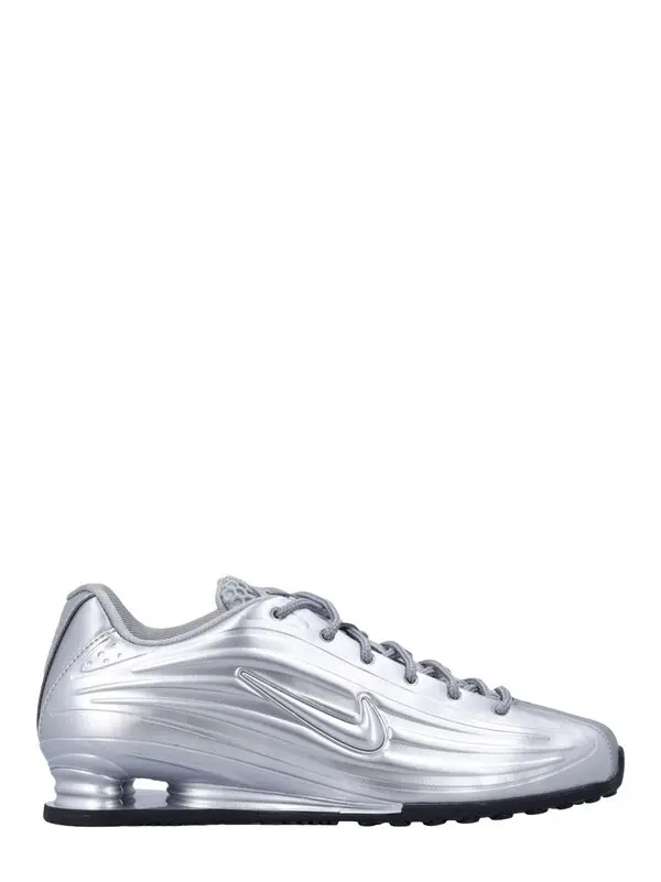 Nike Shox Z Synthetic Leather Trainers With Tone-on-tone Swoosh Logo - Silver