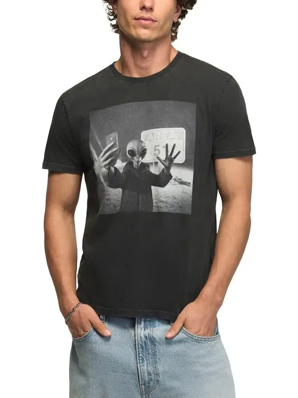 Lucky Brand Area 51 Alien Cotton Graphic T-shirt - Jet Black