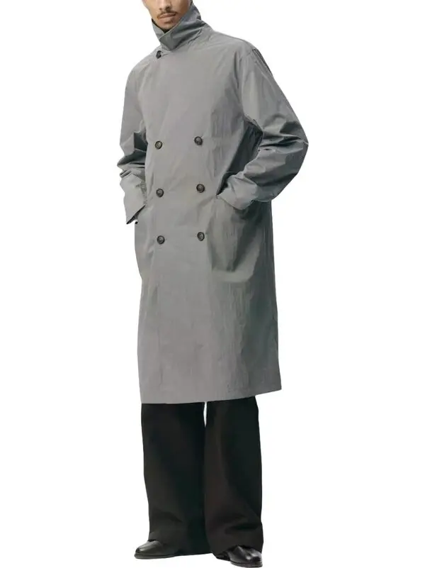 WELTER SHELTER Shuva Crinkle-effect Double-breasted Coat - Grey