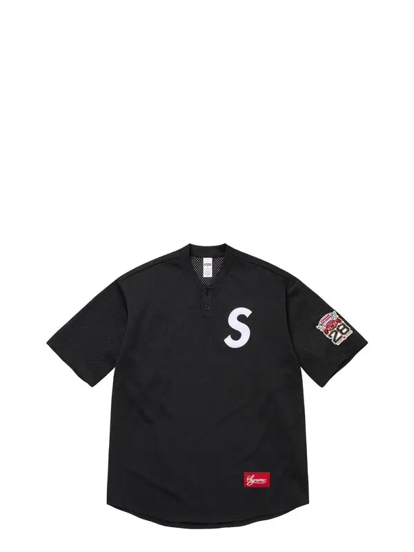 Supreme Logo Henley - Black