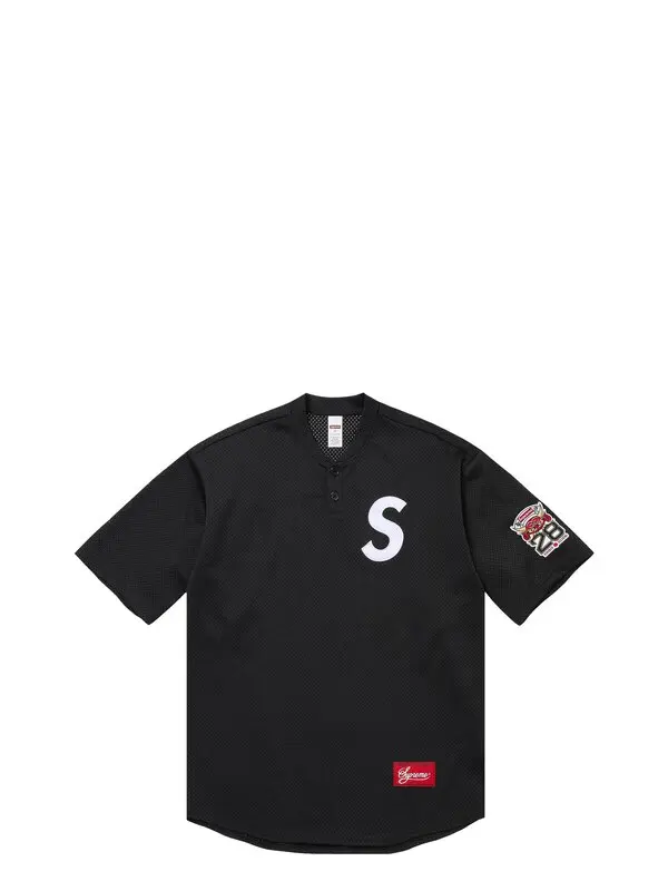 Supreme Logo Henley - Black