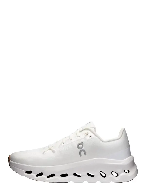 On Cloudtilt Sneakers - White/ivory