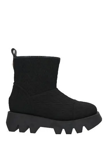 Elisabetta Franchi Quilted Ankle Boots With Lug Sole - Black
