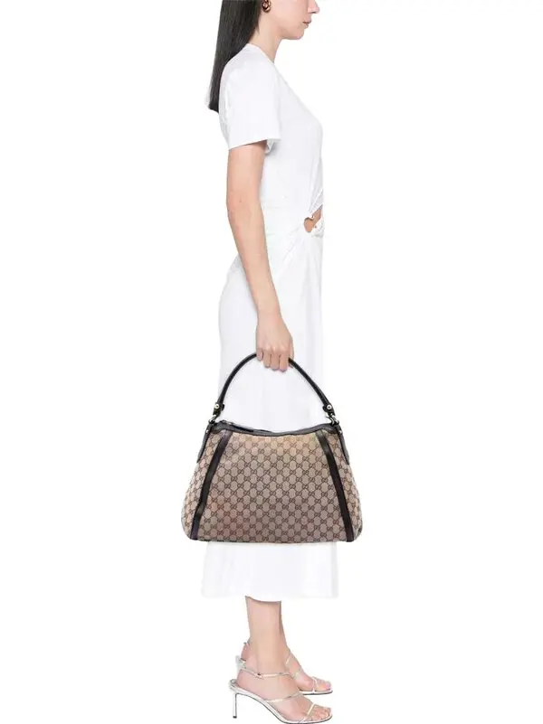 Gucci Gg Canvas Shoulder Bag - Neutrals