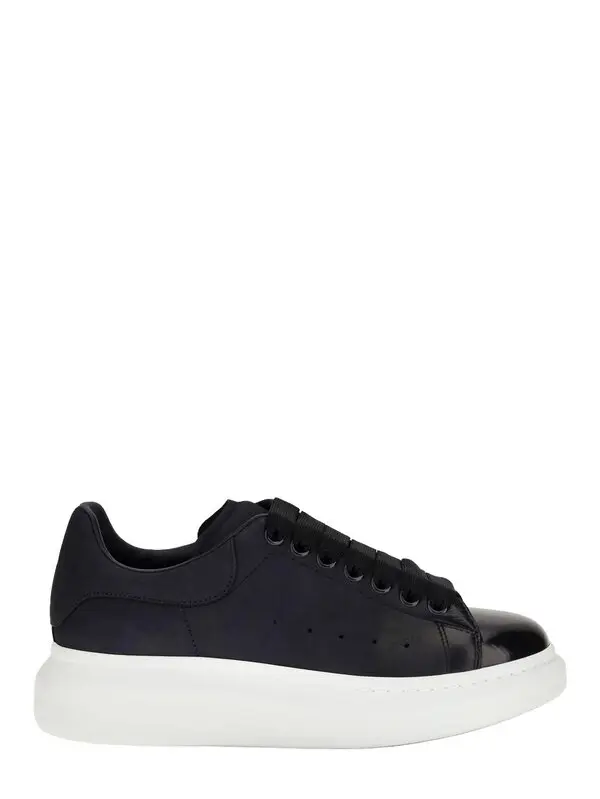 Alexander McQueen Oversize Low-top Calfskin Trainers With Chunky Sole - Blue