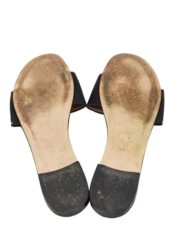 Fendi Crystal-embellished Satin Finish Flat Sandals - Black