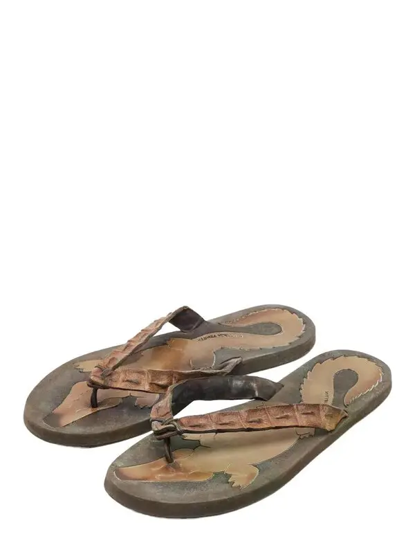 Bottega Veneta Alligator Detail Leather Thong Sandals - Brown
