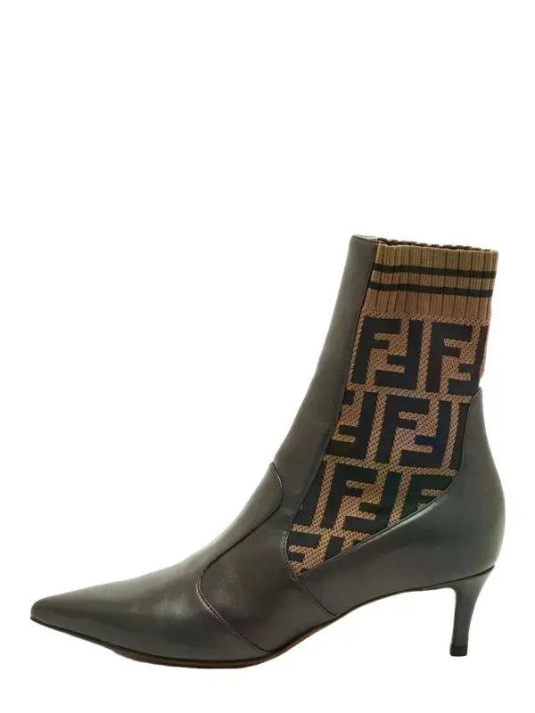 Fendi Rockoko Leather Heeled Ankle Boots - Brown