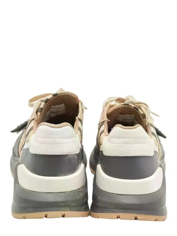 Burberry Ramsey Check Sneakers - Neutrals