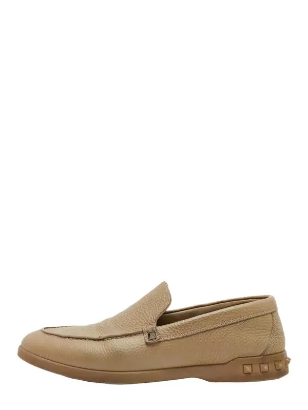 Valentino Garavani Rockstud Almond-toe Loafers - Neutrals