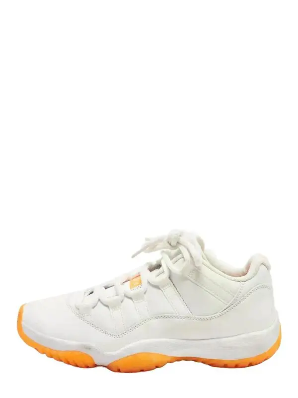 JORDAN 11 Retro Low-top Sneakers - White