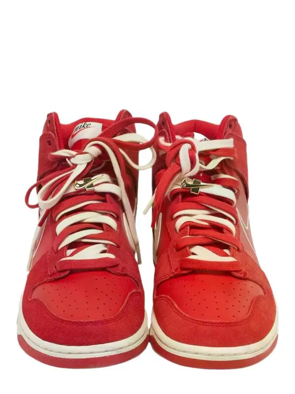 Nike Dunk High Se "first Use" Sneakers - Red
