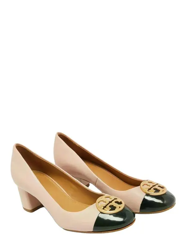 Tory Burch Chelsea Leather Heeled Pumps - Neutrals
