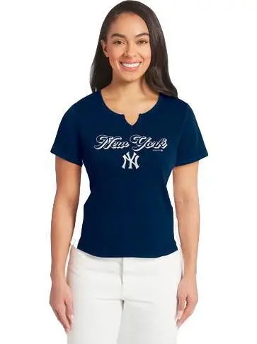 WEAR BY ERIN ANDREWS New York Yankees Notch Neck Cropped T-shirt - Navy