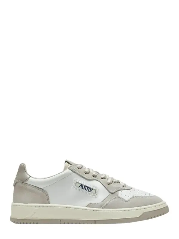 AUTRY Medalist Logo Patch Low-top Sneakers - White/neutral