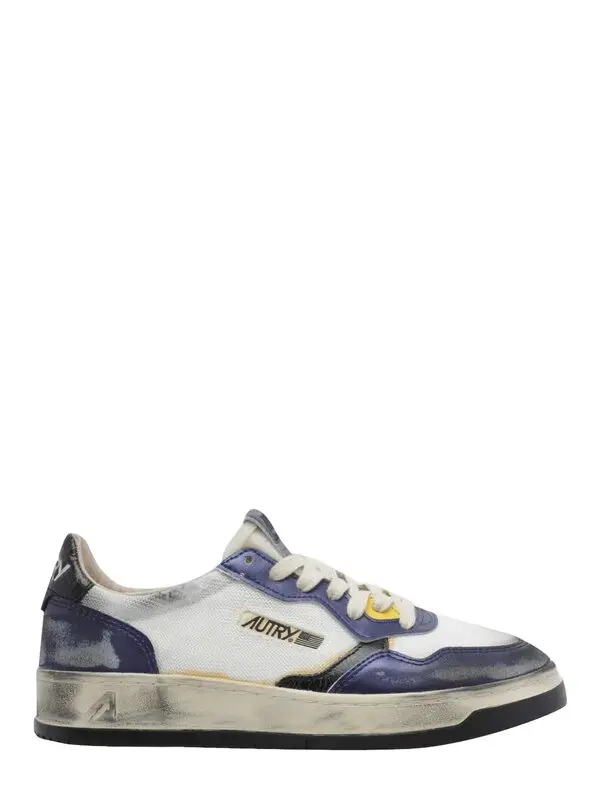 AUTRY Medalist Low Super Vintage Calfskin Sneakers With Worn Effect - Blue