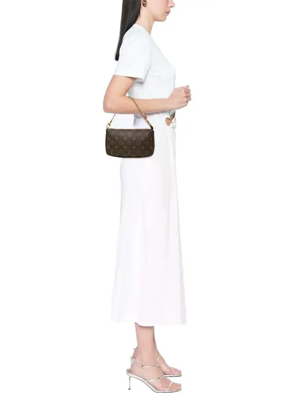 LOUIS VUITTON Monogram Pochette Accessoires Shoulder Bag - Brown