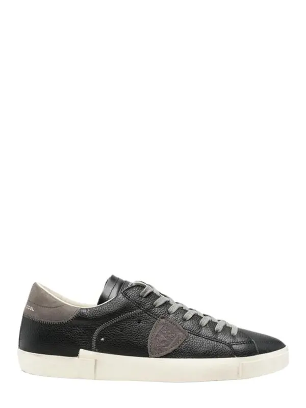 Philippe Model Round Toe Low Top Sneakers - Black