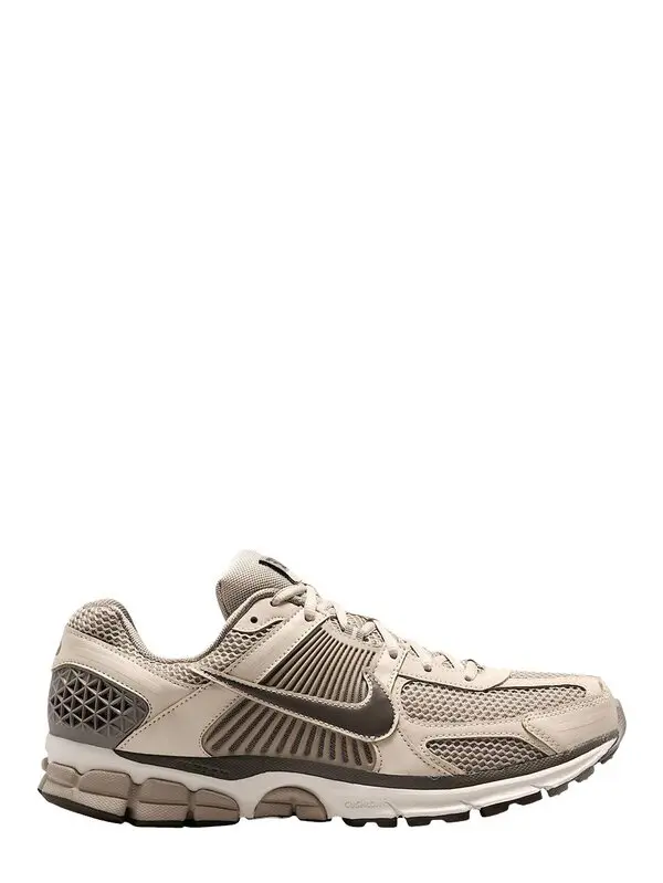 Nike Zoom Vomero 5 Athletic Sneakers - Tan