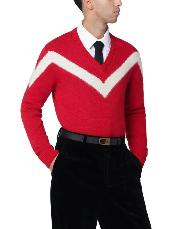 Valentino Garavani V-neck Wool Sweater With Vlogo Detail - Red