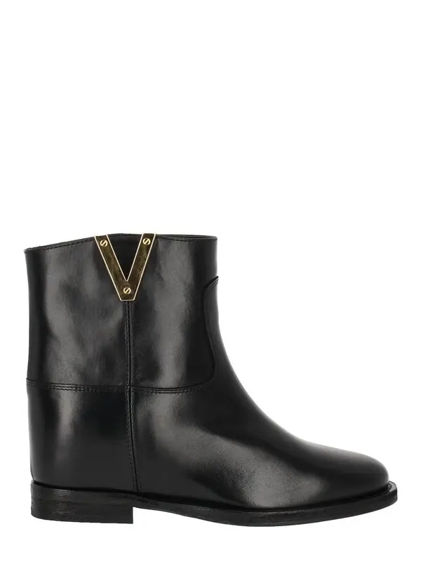 VIA ROMA 15 Black Leather Ankle Boots With Gold Tone V Detail - Red