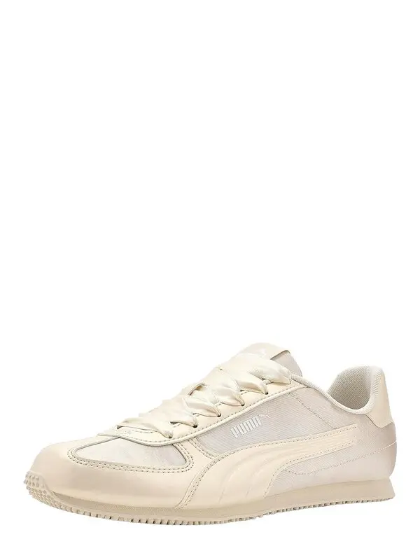 PUMA St Track Perla Shoes - White