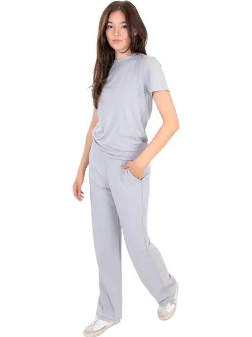 ON/OFF ESSENTIALS The Solace Wide Leg Sweatpant - Gray