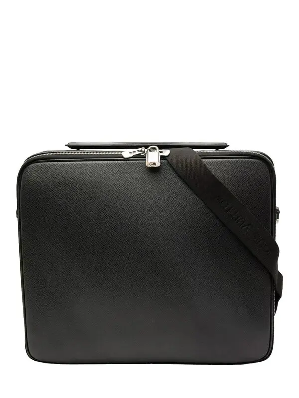 LOUIS VUITTON Taiga Leather Odessa Business Bag - Black