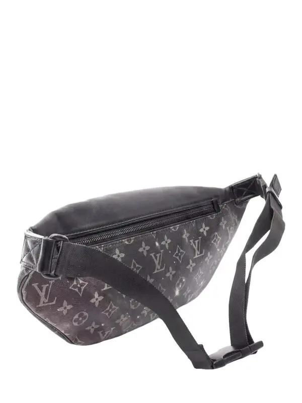 LOUIS VUITTON 2019 Discovery Monogram Galaxy Belt Bag - Grey