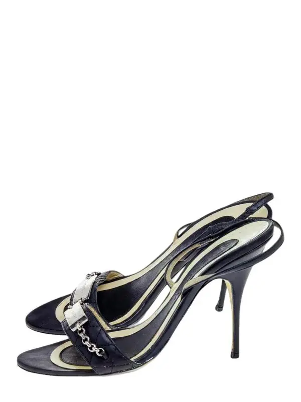 Givenchy Quilted Logo-plaque Sandals - Black