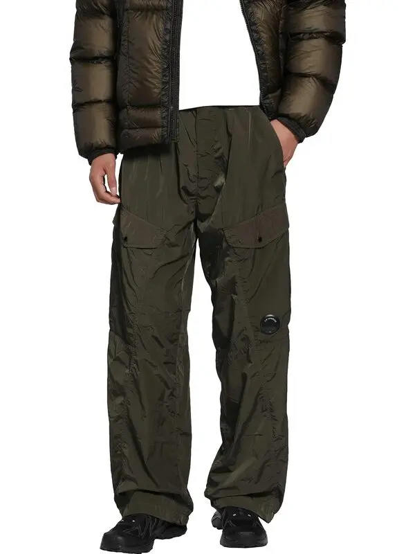 C.P. COMPANY Chrome-r Nylon Cargo Pants - Green