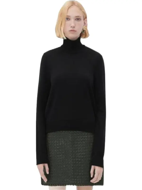 Bottega Veneta Turtleneck Sweater With Back Balloon Structure - Black