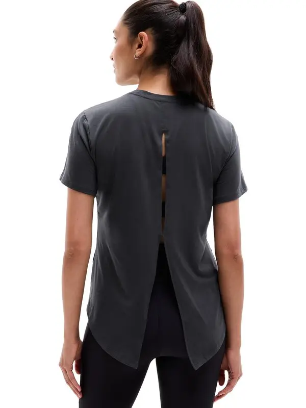 Athleta Trainknit Tee With Adjustable Tie-back Detail - Ash