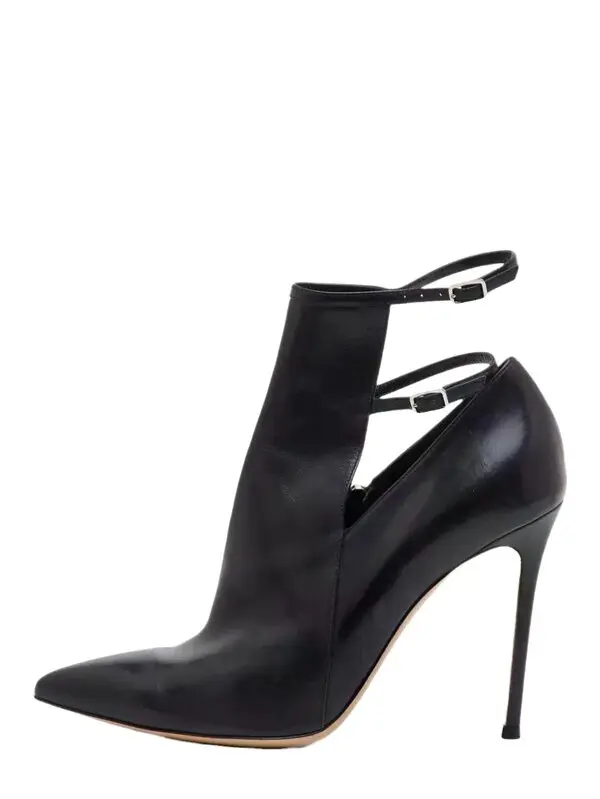 GIANVITO ROSSI Leather Double Buckle Heeled Ankle Boots - Black
