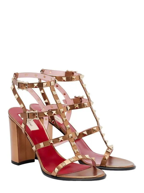 Valentino Garavani Rockstud Metallic Leather Sandals - Gold