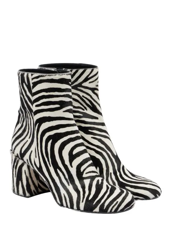 GIANVITO ROSSI Joelle Zebra Print Calf Hair Ankle Boots - Black