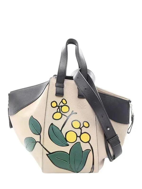 Loewe Small Leather Hammock Satchel - Neutrals