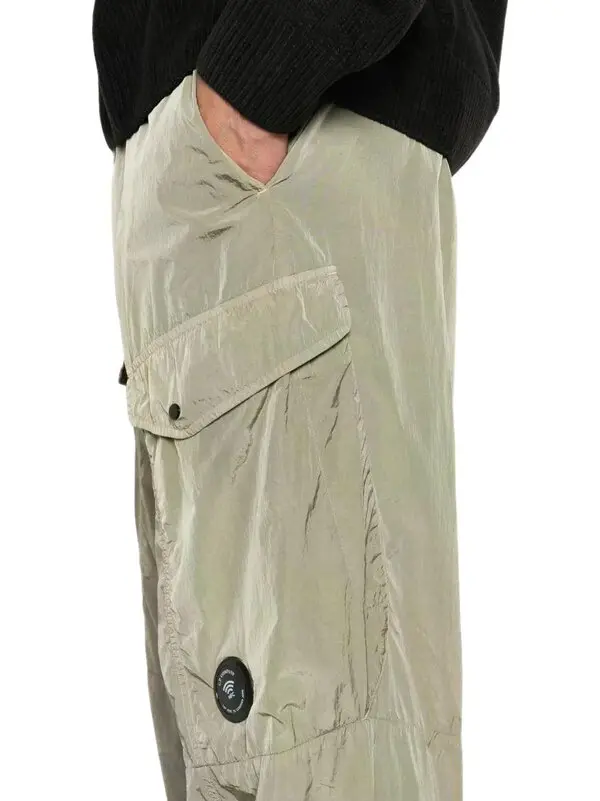 C.P. COMPANY Lens-detail Cargo Pants - Green