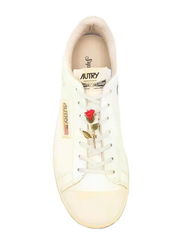 AUTRY Dallas Embellished Sneakers - Neutrals
