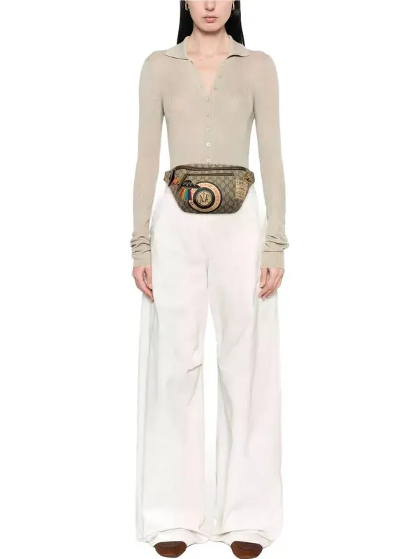 Gucci Gg Supreme Courier Belt Bag - Neutrals