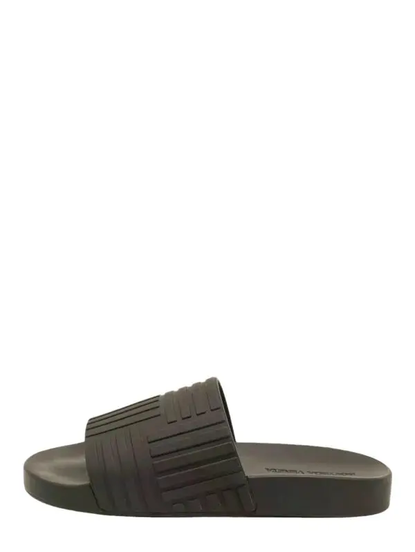 Bottega Veneta Embossed Logo Slides - Black