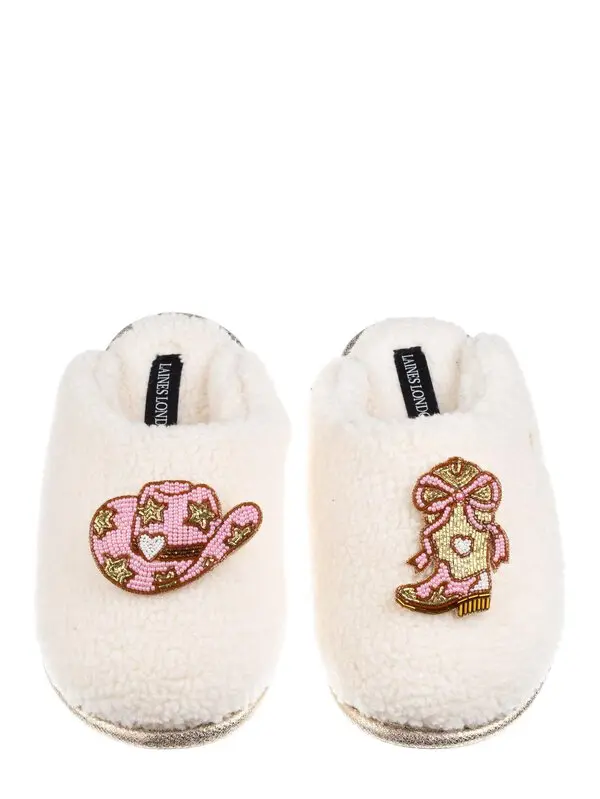 LAINES LONDON Teddy Closed Toe Slippers With Brooch Embellishments - White