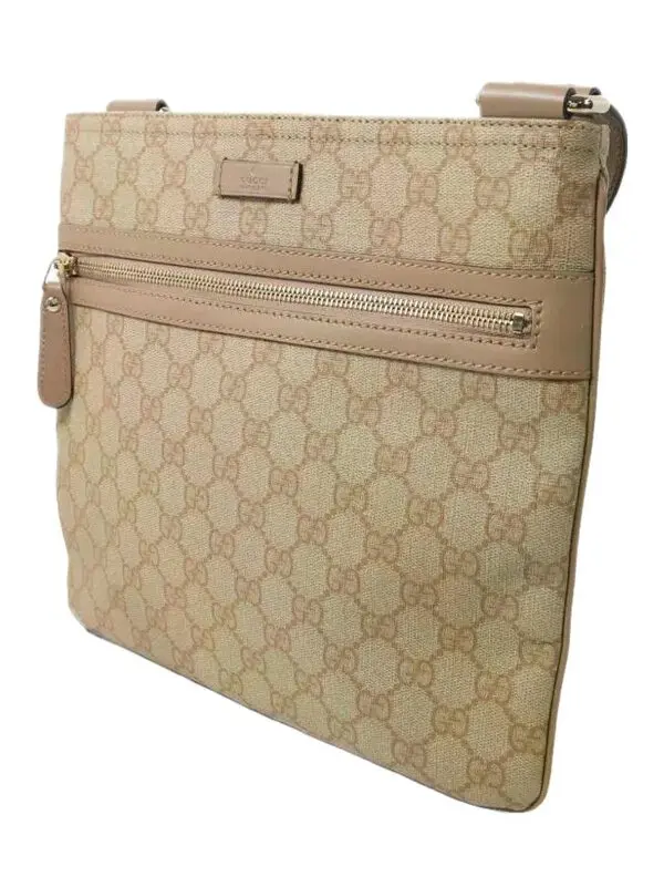 Gucci Gg Supreme Shoulder Bag - Neutrals