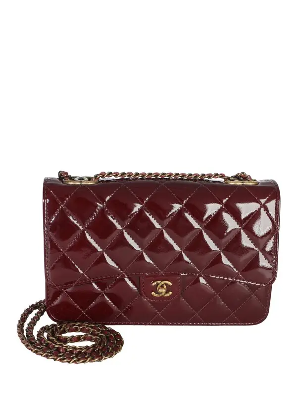 Chanel Burgundy Quilted Patent Goatskin Cc Eyelet Wallet On Chain - Red