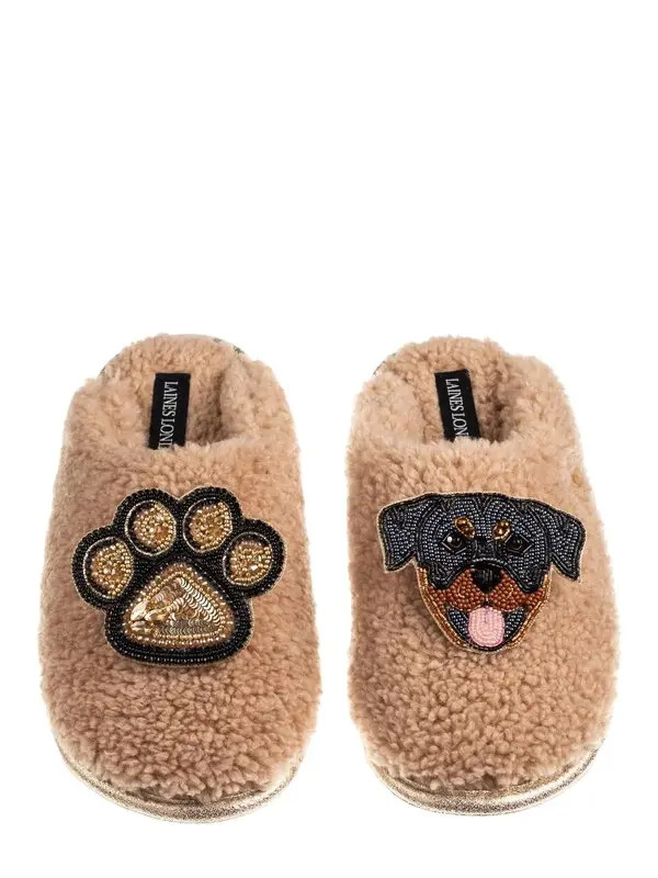 LAINES LONDON Teddy Closed Toe Slippers With Paw And Rottweiler Brooches - Brown
