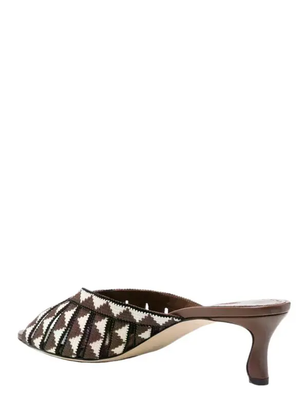 Manolo Blahnik Patterned Crossover Sandals - Brown