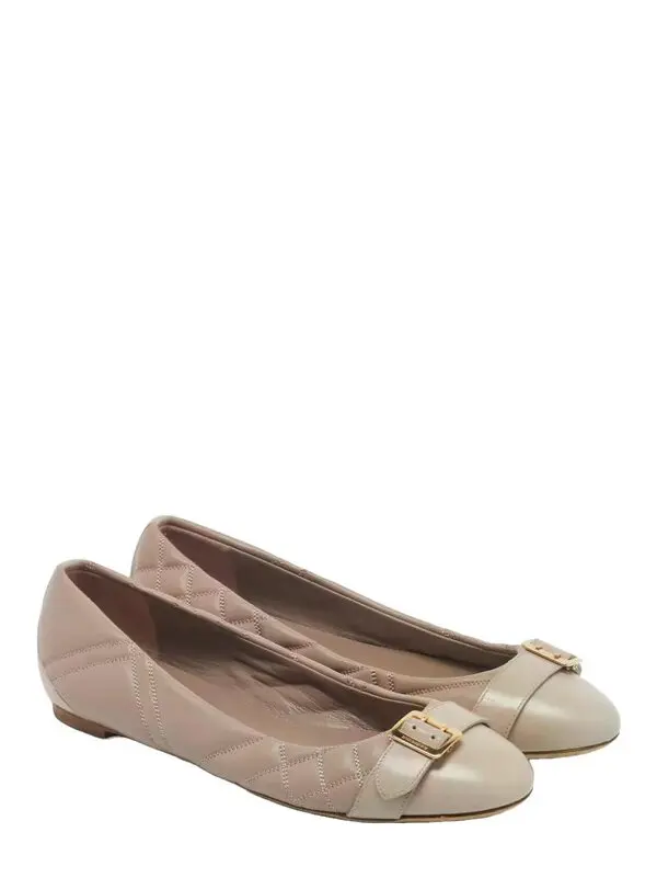 Burberry Quilted Leather Ballet Flats With Buckle Detail - Neutrals