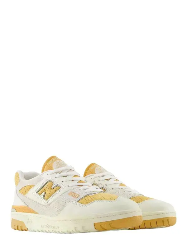 NEW BALANCE 550 Low Top Sneakers - Neutrals