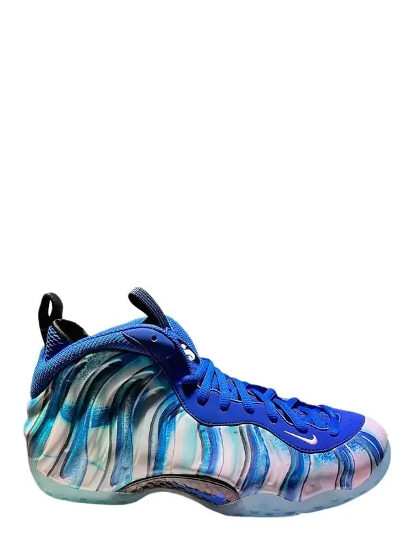 Nike Foamposite Sneakers - Blue